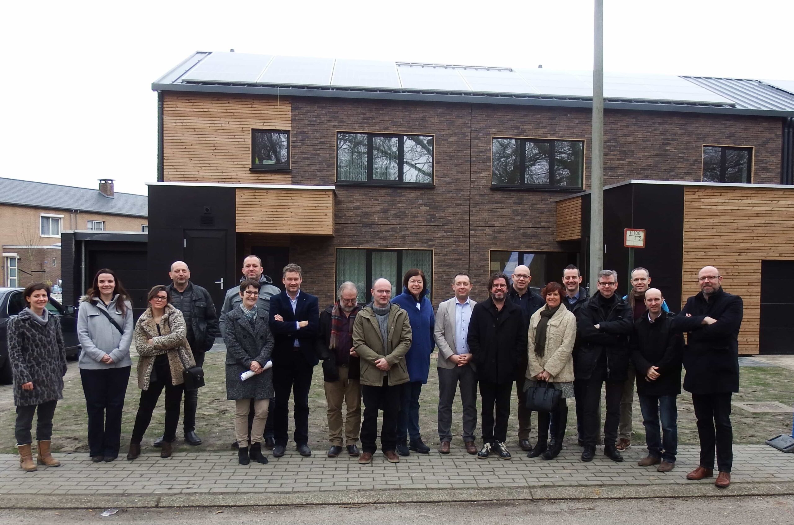 Proeftuin ECOREN: een unieke renovatie van vier woningen op 20 dagen ...